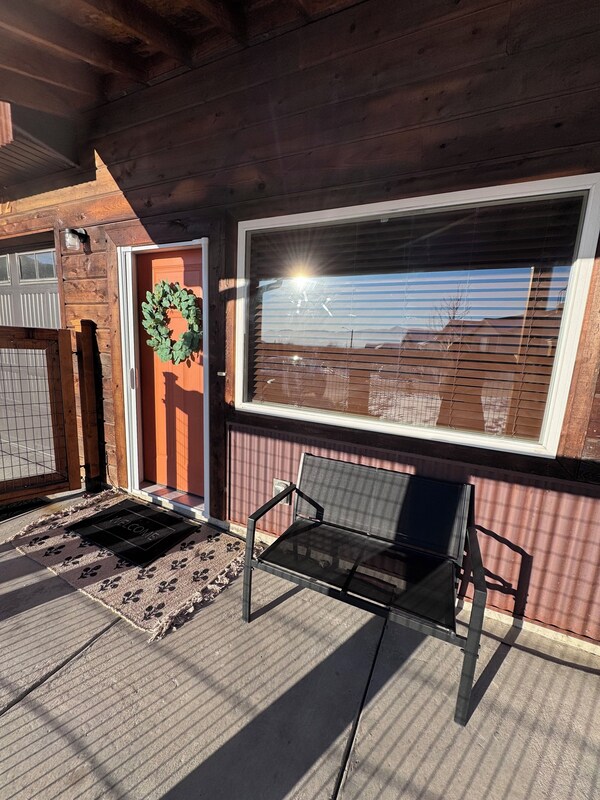 Family & Pet-friendly Stay. Mountain Views. Near Isu & Hospital. - Pocatello, ID