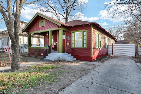 Mosaic - A Birdy Vacation Rental - San Antonio, TX