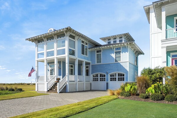The Blue Pearl - Luxurious Beachfront Living! - Cape Charles, VA