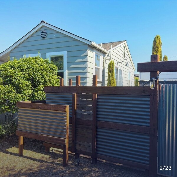 Walk To Downtown, Oxbow, Bottlerock, Nightlife, Dining & Shops! Spa And More! - Napa, CA