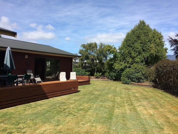 *Worsley House*great Location 5 Mins To Town Centre*free Fibre Wifi* - Te Anau