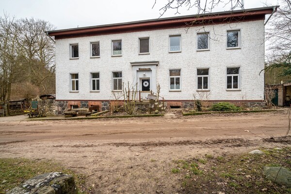 Ferienwohnung 'Wohnung 3' Mit Gemeinschaftsgarten - Feldberger Seenlandschaft
