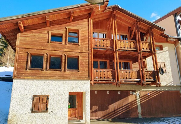 Chalet Michka - 1 Minute From The Ski Lift - 14 Pax - Arc 2000