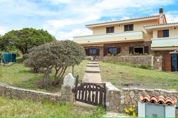 Beautiful Seaside Villa In Sardinia  Your Perfect Escape In Nature - Santa Teresa Gallura