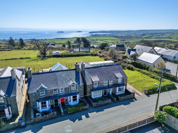 Finest Retreats - Argraig - Abersoch