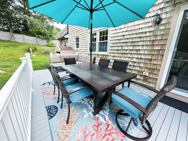 New Design, 7-minute Walk To Beach, Backyard, Deck - White Horse Beach