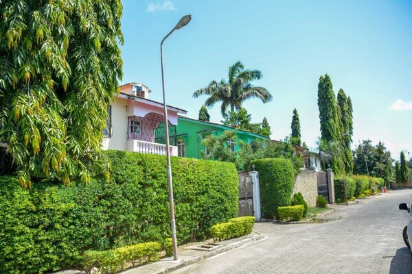 Charming 3-bedroom Holiday Villa - Mombasa