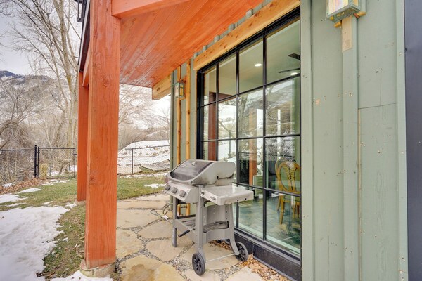 15 Mi To Slc: Riverwalk Suite W/ Mtn Views - Cottonwood Heights, UT