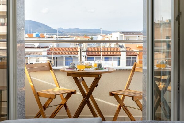 In Domo Tua. Comfortable Apartment In The Center Of Alghero - Alghero