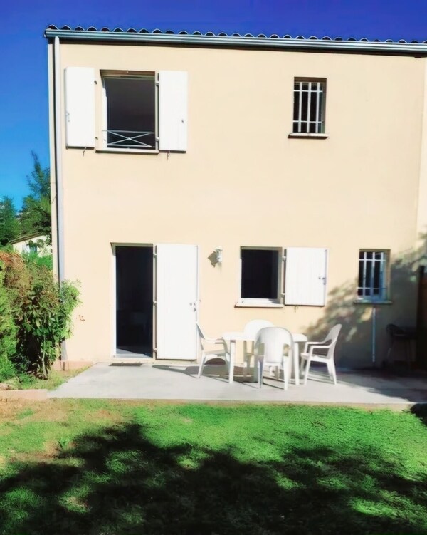 Furnished Townhouses - Angoulême