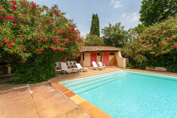 Holiday Home 'Réattu' With Shared Pool, Wi-fi And Air Conditioning - 亞爾