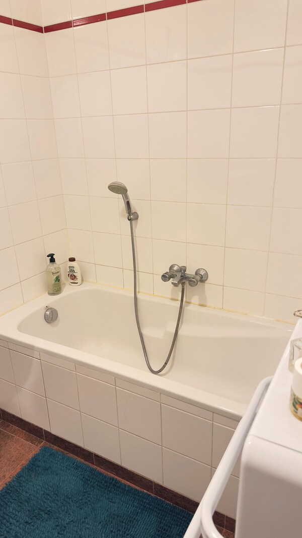 Appartement '5 Rue Bartholomé Drancy' Avec Wi-fi - Drancy
