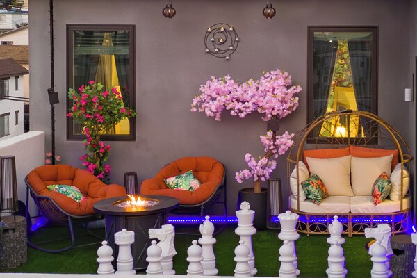 Wonderland Penthouse Apart W/garden Oasis Sunsets - San Diego, CA