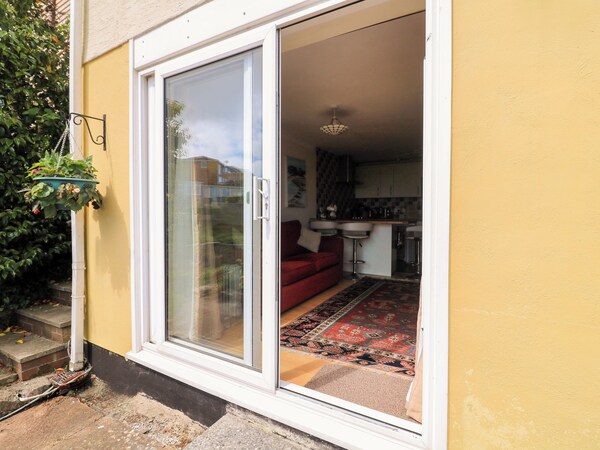 Garden View, Pet Friendly, With A Garden In Brixham - Brixham