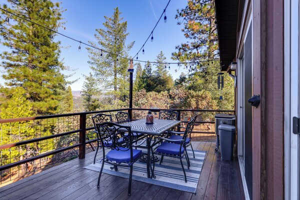 Lake Access, Fire Pit: Scenic Groveland Cottage! - Yosemite National Park, CA