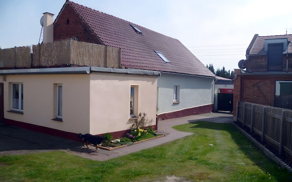 Ferienwohnung 'Auszeit Landleben' Mit Gemeinsamer Terrasse, Gemeinsamem Garten Und Wi-fi - Brandenburg