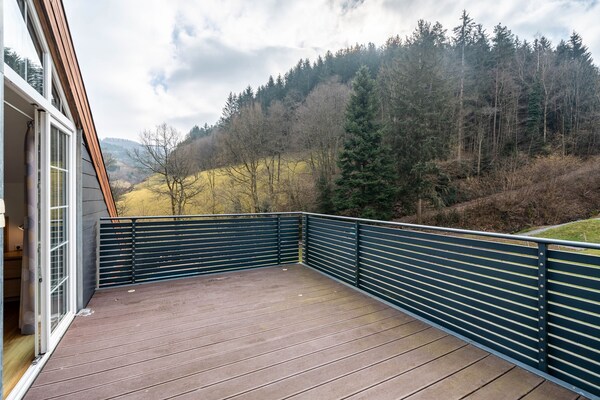 Ferienwohnung 'Bergblick' Mit Balkon - Hausach