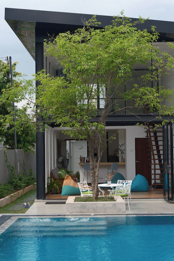 Charming Tiny Home In Colombo, Sri Lanka With Private Swimming Pool - Colombo