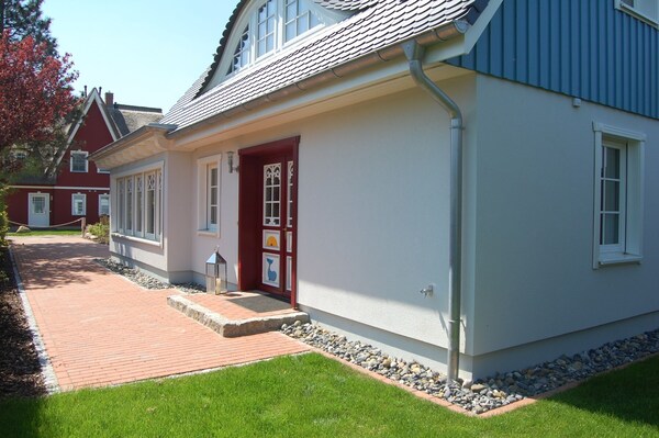 Ferienhaus "Min Droom" - Mit Kamin Und Sauna, Ca.120 M² Für 2-4 Personen - Ribnitz-Damgarten