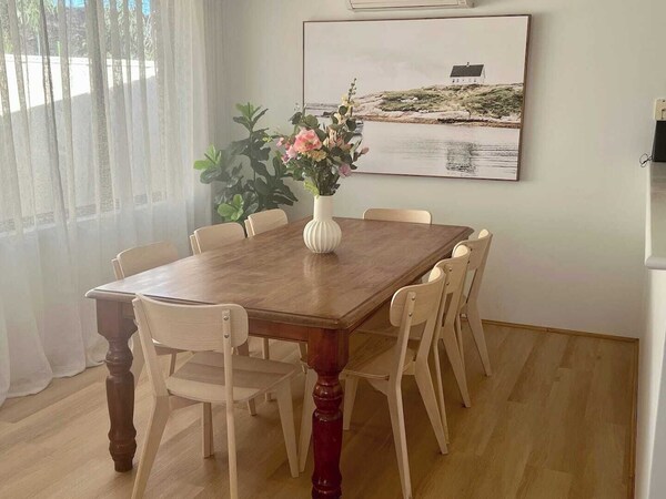 Modern Stay In Armadale - Armadale