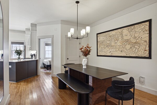 Newly Renovated Home | Free Parking - 서배너