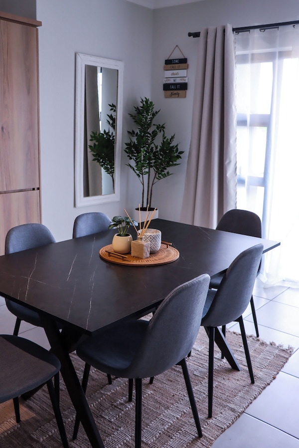 The Blyde 1467-charming 2-bedroom Apartment In With Wifi, Crystal Lagoon - Tyger Valley