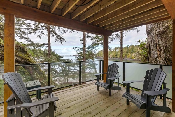 Terrace Beach I Hot Tub I Oceanfront I Hiking - Ucluelet