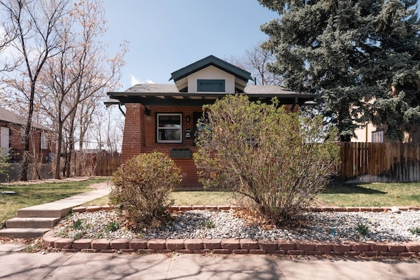 Superb Washington Park Home - Dog-friendly W Yard - Littleton, CO
