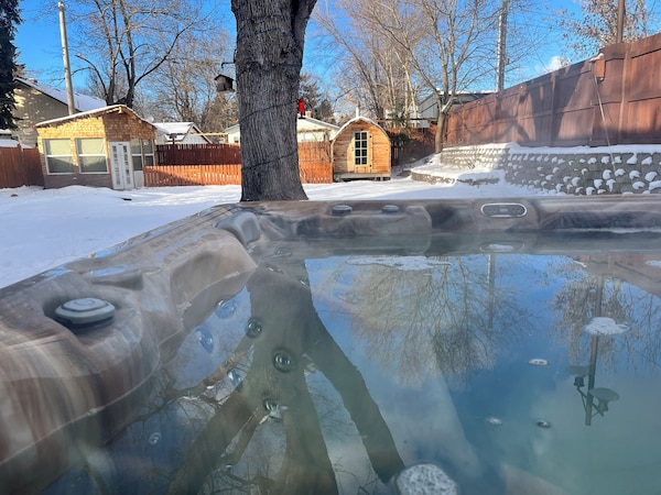 Lingonberry Cottage Is A Secluded Retreat In Downtown Cda, Idaho. - Coeur d'Alene, ID