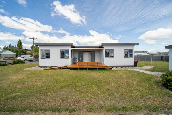 Fiordland Haven - Te Anau Holiday Home - Te Anau
