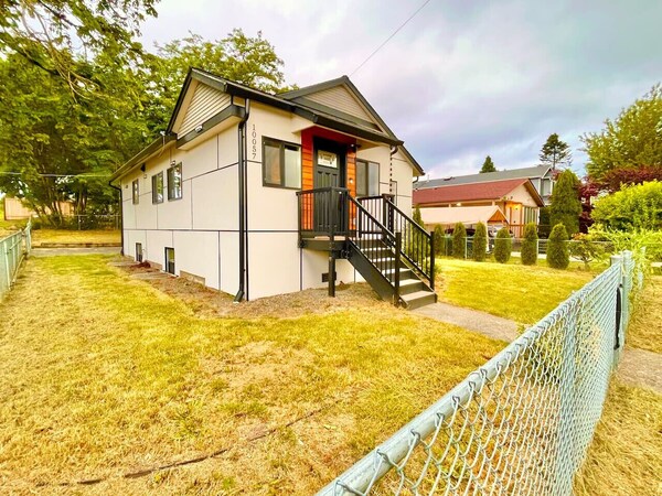 White Center Landing - High Point - Seattle