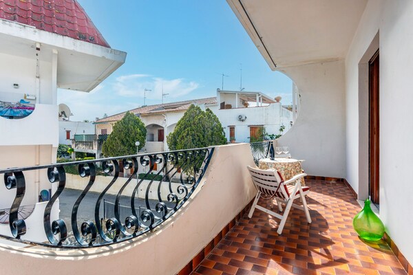 Holiday Home 'La Casa Di Anna' With Balcony, Wi-fi And Air Conditioning - Naxos