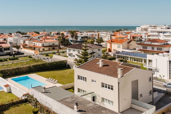 Holiday Home 'Viana Beach Surf House' With Sea View, Private Pool And Wi-fi - Viana do Castelo