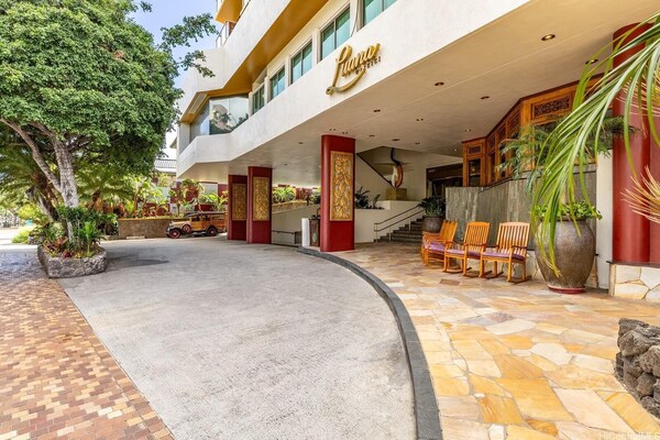 Unique Chic Hotel With Pool, Wifi, Gym & Ac In World-class Waikiki, Hawaii. - O‘ahu, HI