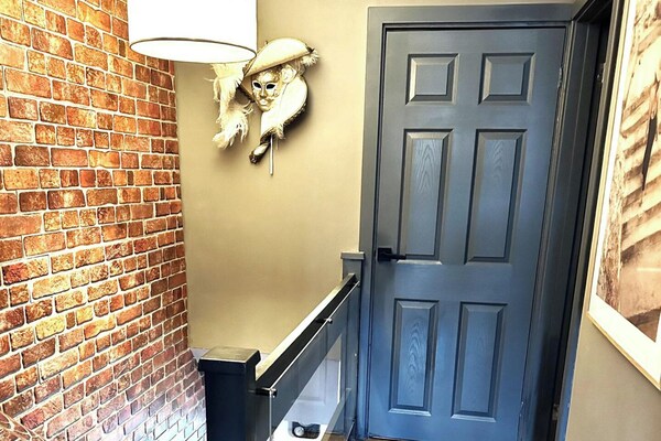 Leamington Spa-3 Bed-sleeps 6-garden-pets-parking - Royal Leamington Spa