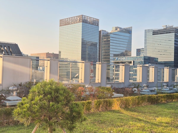 Myeongdong 5min L Airport Bus L High-rise ㅣMagnificent View Of The Church - Seúl