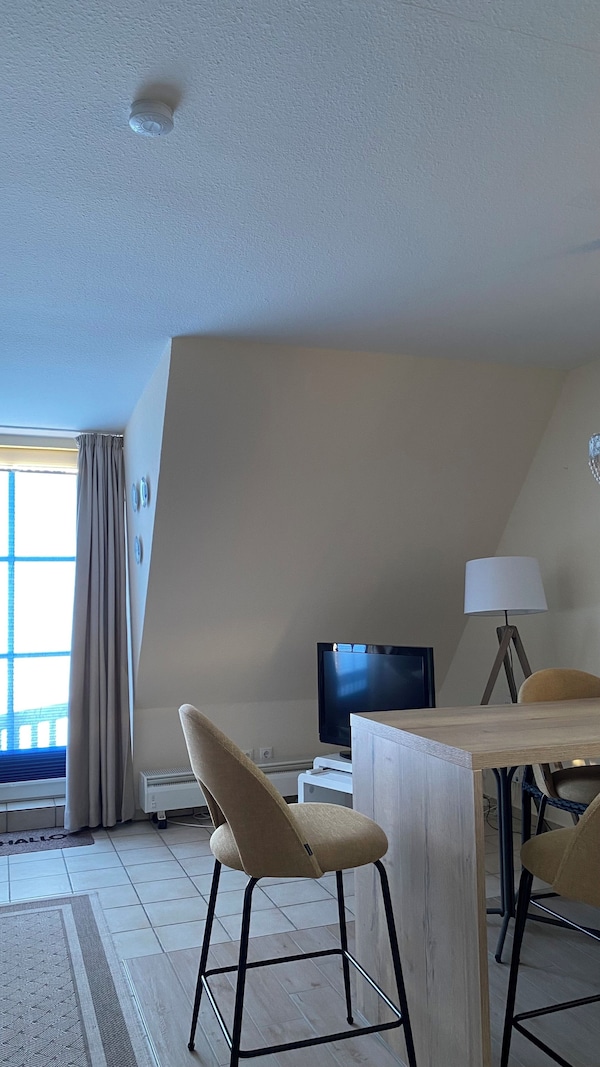 Strandnahes, Modernes Dreiraum-appartement / Maissonette - Büsumer Deichhausen