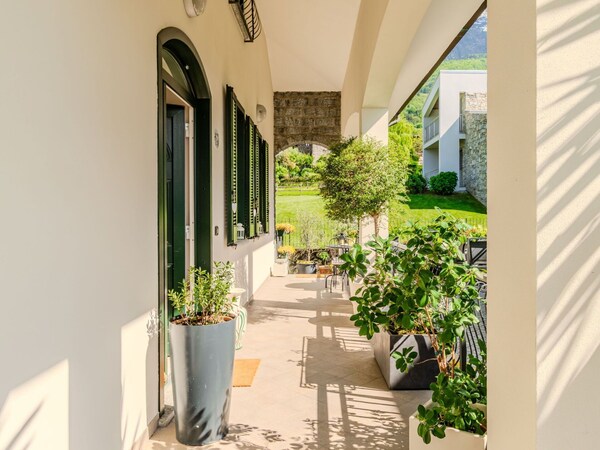 Beautiful  Villa For 6 Guests With Wifi, A/c, Tv, Balcony, Panoramic View And Parking - Colico