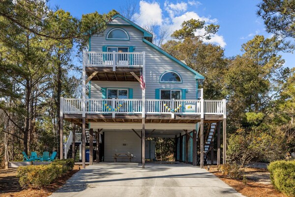Cottage Near The Beach With All The Items You Need To Enjoy The Sand! - Emerald Isle, NC