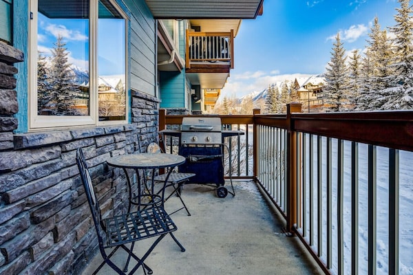 3br Condo | Heated Pool - Canmore