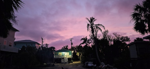 Little Gasparilla Island A 2-bedroom Cottage Wth Wifi And Ac On A Private Island - Boca Grande, FL