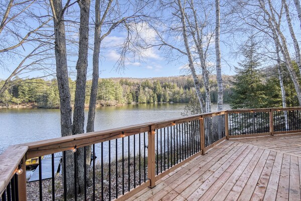 Waterfront Chalet/ Peaceful/nature/ski/hiking - Laurentides