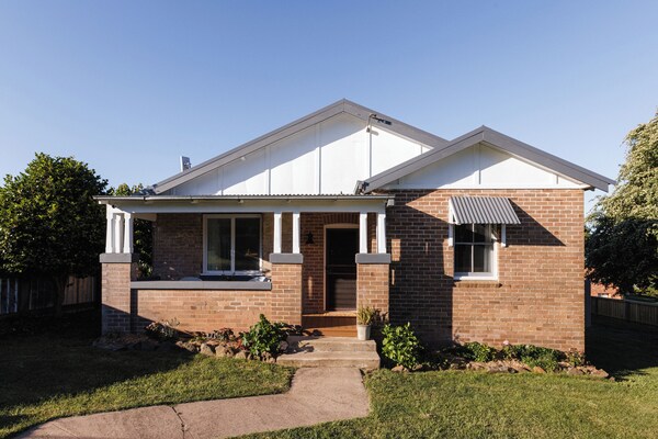 Veras Of Oberon, A Beautiful Californian Bungalow - Oberon