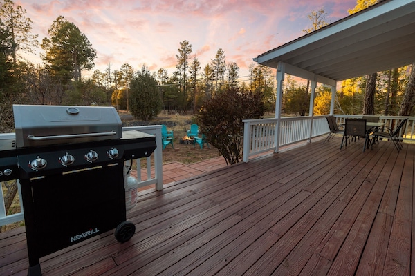 5-br Home W/ Deck | Big Backyard | Sleeps 14 - Arizona
