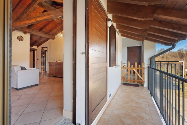 Apartamento 'L' Antico Fienile' Con Jardín Privado, Wi-fi Y Aire Acondicionado - Borgomanero