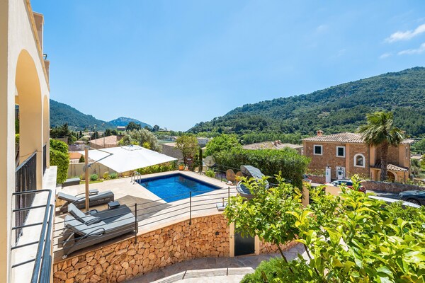 Villa 'Sa Papaiona' With Mountain View, Private Pool And Wi-fi - Valldemossa