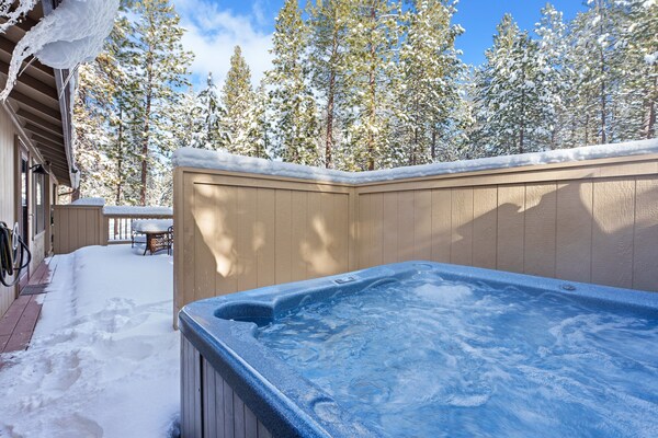 Sweet Updates, Heart Of Sunriver, Hot Tub, Bikes, Sharc, A/c - Sunriver, OR