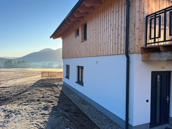 Beautiful Chalet Near The Nassfeld Ski Area - Weißensee