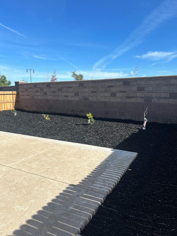 New Smart Home W/ Massage Chair & King Bed - Manteca, CA