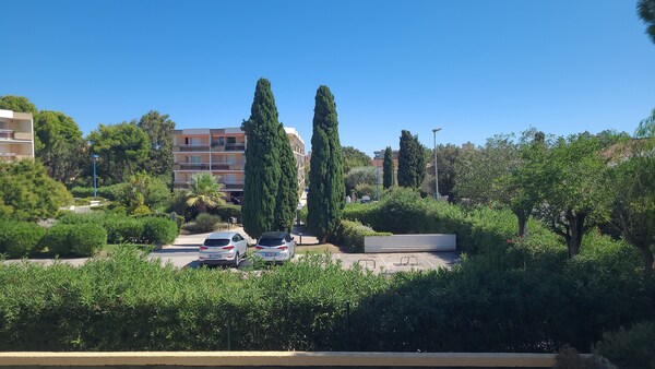 Newly Renovated T3 5 Minutes Walk From The Beach And Shops - Bormes-les-Mimosas